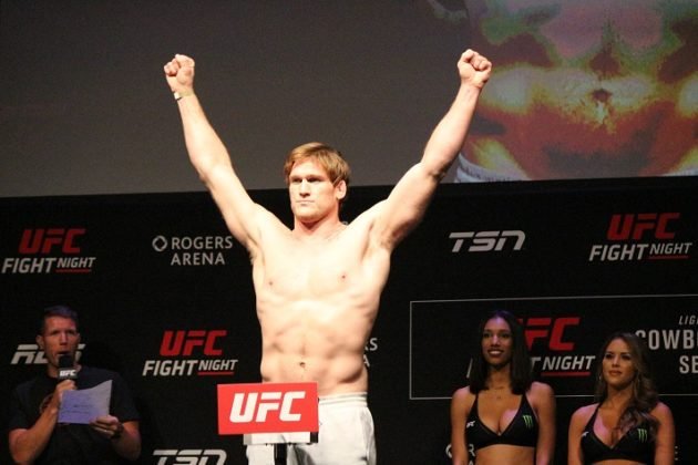 Todd Duffee Joins KSW, Faces Phil De Fries for Heavyweight Title on Feb. 25