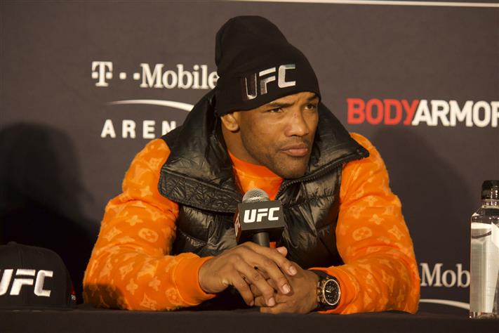UFC 248's Yoel Romero Complains "It's Impossible to Fight a Ghost"