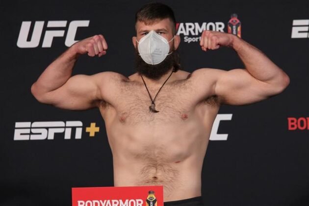 Tanner Boser Steps In Against Raphael Pessoa at UFC Fight Island 3