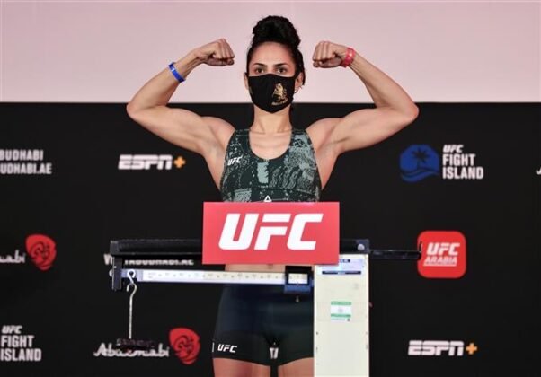 UFC: Montana De La Rosa to Meet "Violence Queen" Ariane Lipski on June 5