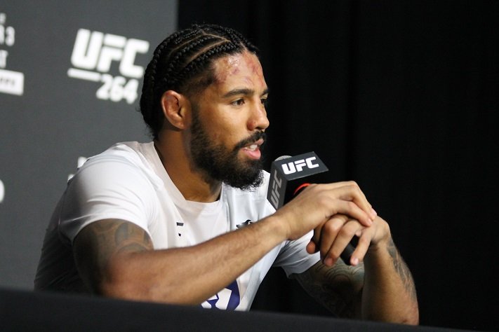 After Beating Carlos Condit, UFC 264's Max Griffin Wanted a Photo With Him