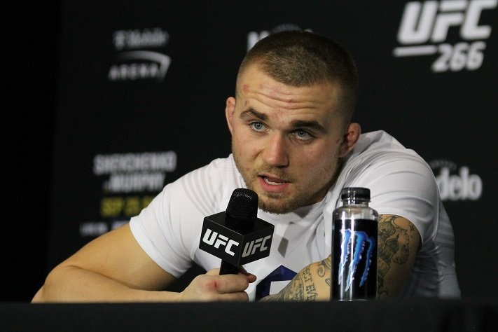 UFC 266: Nick Maximov Is Moving Past Roberson Match-Up