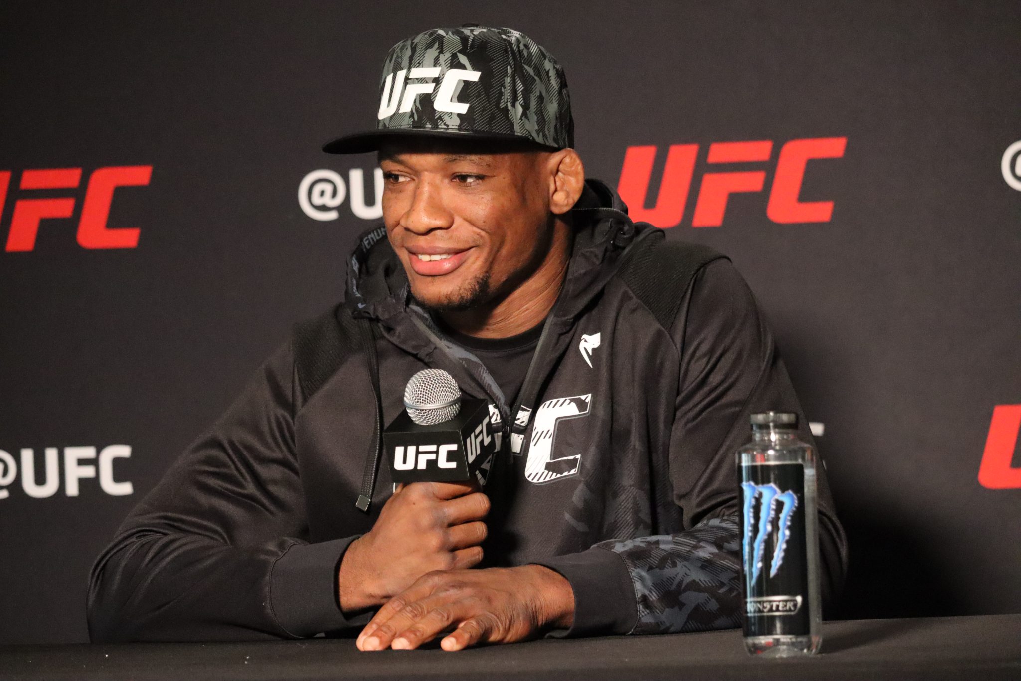 UFC: Jailton Almeida Announces He's Facing Shamil Abdurakhimov on ...