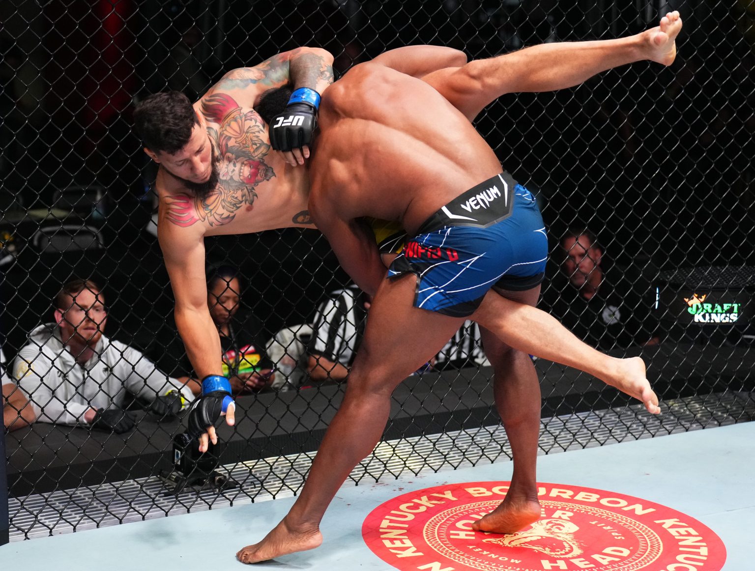 UFC Vegas 56: Alonzo Menifield Dominates Askar Mozharov