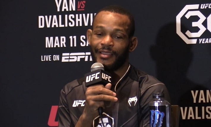 Carlston Harris Was Going to Fight at UFC Las Vegas No Matter What