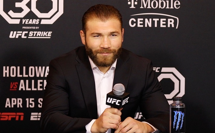 Ion Cutelaba Expects "Confident" Boser as Opponent Makes 205lb Debut at ...