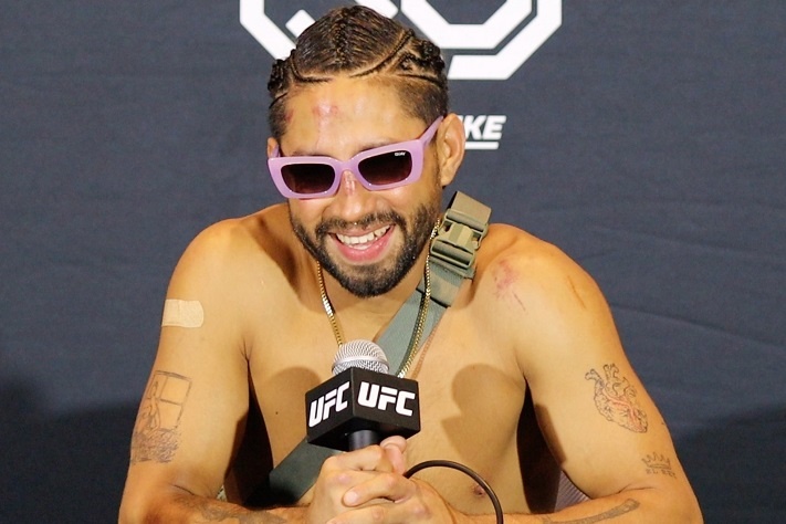 UFC 291: C.J. Vergara Reveals He Lied to Ref, Doctor About Vision in ...