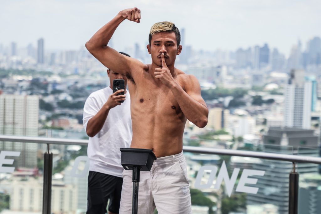 ONE Fight Night 12: Superlek Kiatmoo9 Has Virtuoso Showing, TKOs Tagir ...