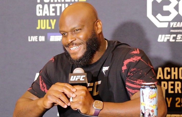 UFC 291: Derrick Lewis Opens Up About Health Scare Before Spivac Fight