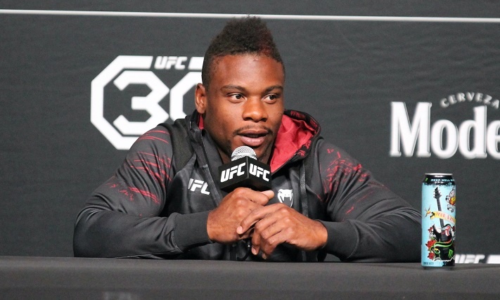 Val Woodburn Plans to Be "Bad Apple" at UFC 290: "I'm Known for the Upset"