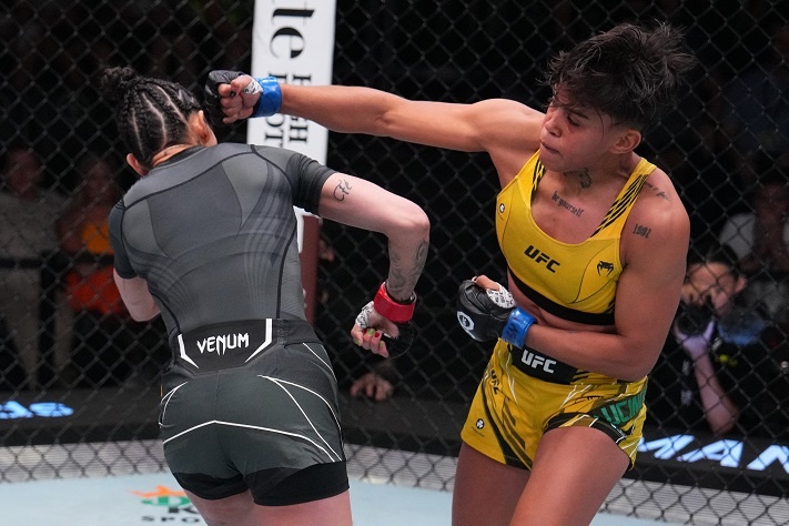 UFC Vegas 78: Iasmin Lucindo Subs Fellow Brazilian Polyana Viana with ...