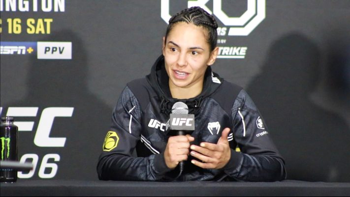 UFC 296: Ariane Lipski "Blessed" That Her Fans Are "Real Ones"