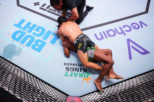 UFC Vegas 88: Jafel Filho Subs Ode Osbourne Inside a Round