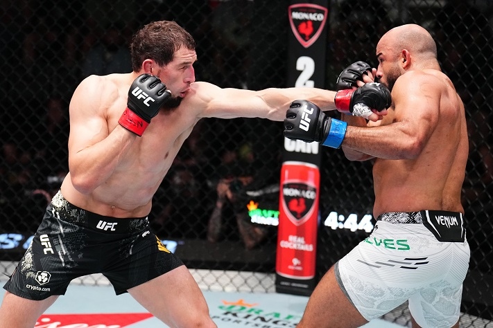 UFC Vegas 92: Abus Magomedov Back in Win Column with Decision Over ...