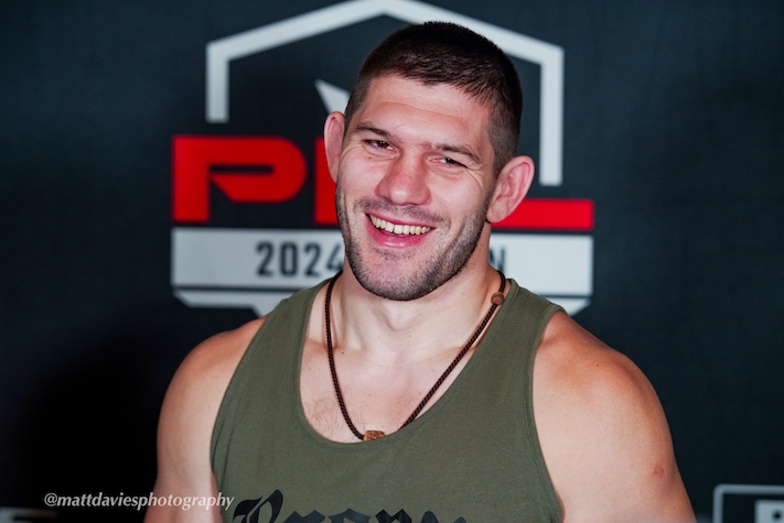 Valentin Moldavsky's Trilogy With Vassell "According to my plan"