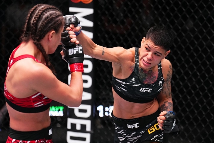 Denise Gomes Earns First Decision of UFC Vegas 100 Against Karolina ...