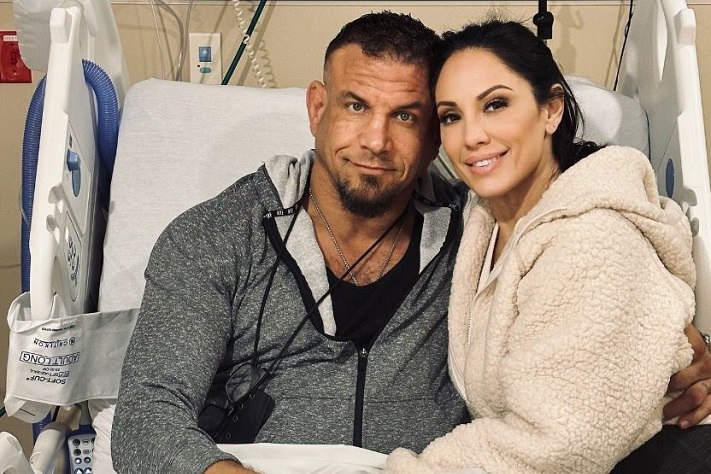 Frank Mir Undergoes Spinal Fusion, Vows to Come Back Stronger