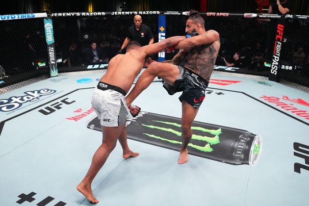 Mario Pinto Crushes Austen Lane With Brutal Right Hand to Close UFC ...