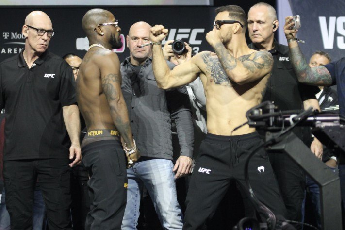 Mauricio Ruffy Scores 16th Wheel Kick KO In UFC History