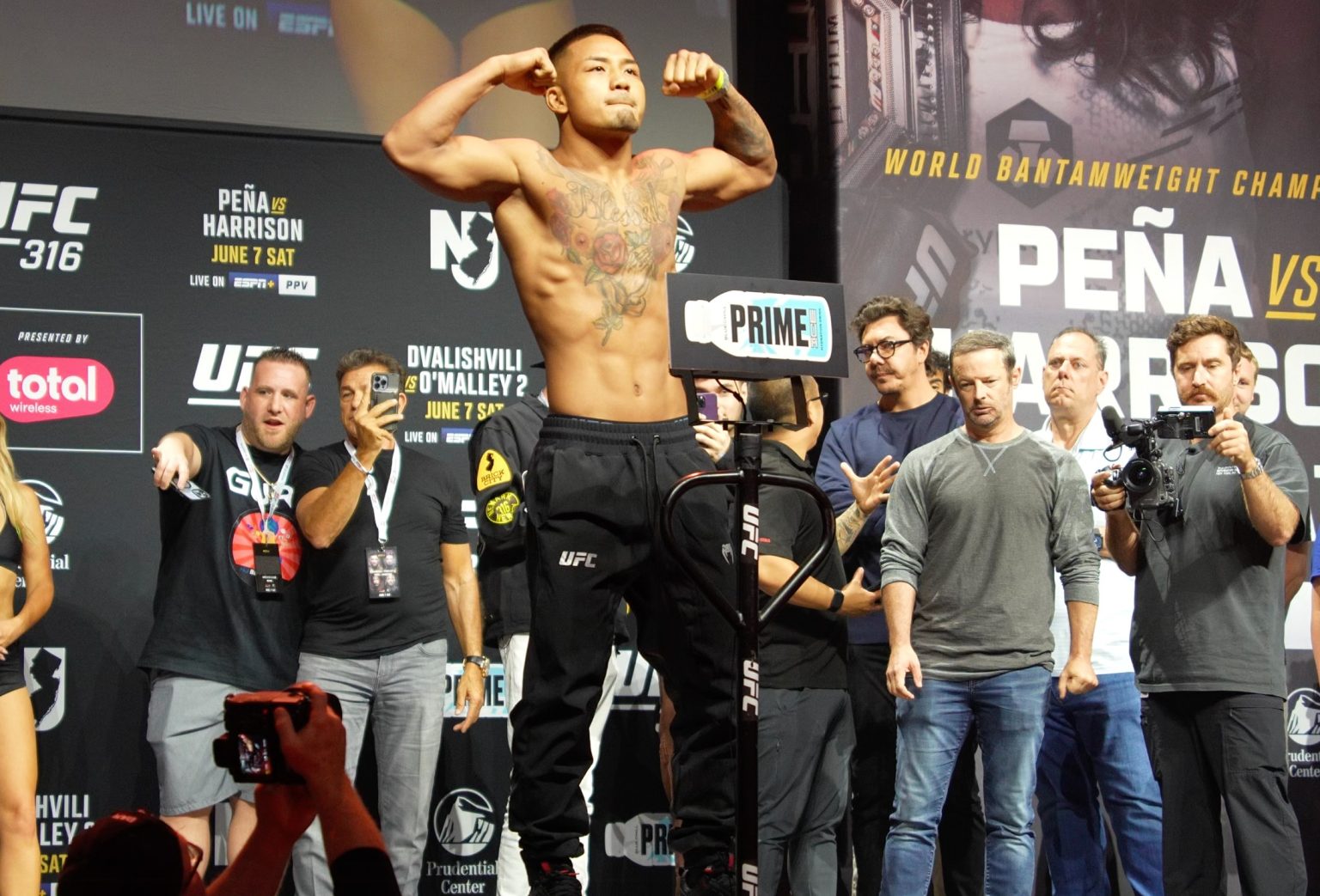 Manel Kape OUT, Joshua Van IN vs Brandon Royval At UFC 317